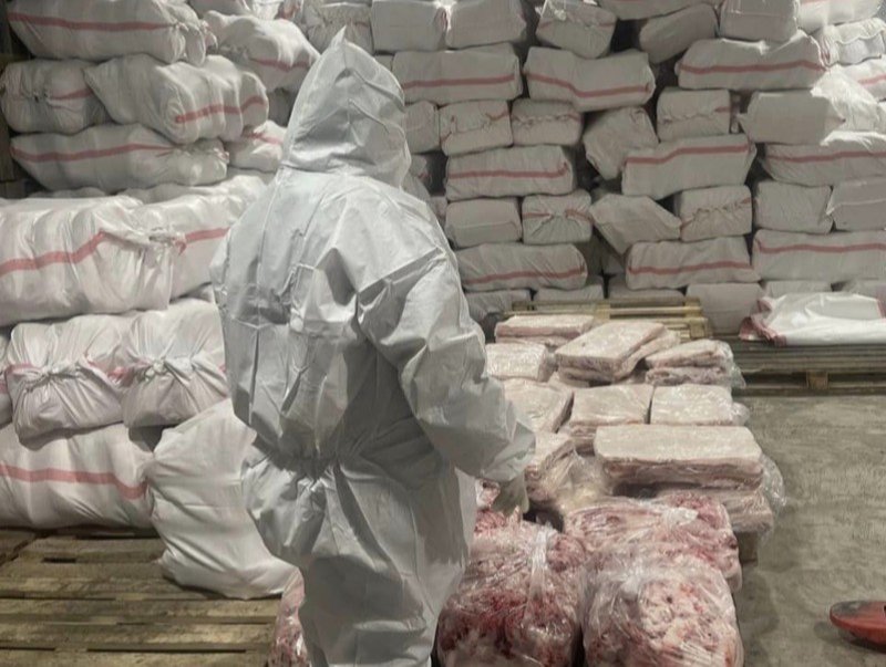 Импортын гахайн мах махан бүтээгдэхүүнд урьдчилан сэргийлэх хяналт шалгалт хийжээ